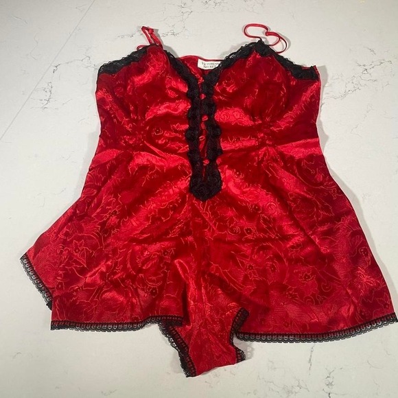 Victoria's Secret | Intimates & Sleepwear | Vintage Victorias Secret ...